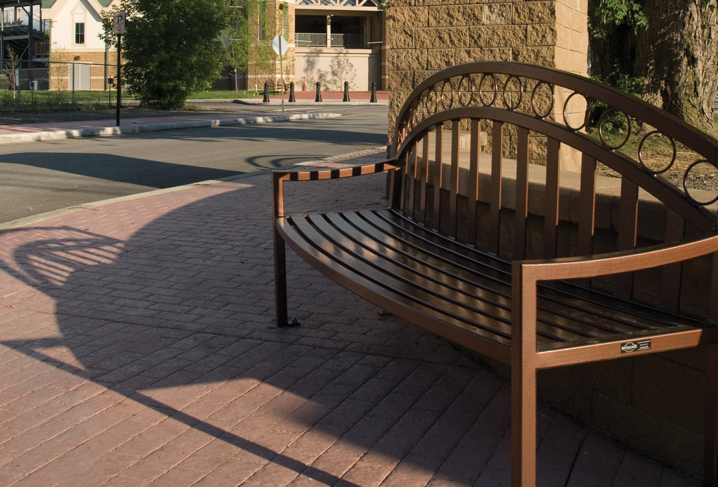 Curved Benches | Keystone Ridge Designs
