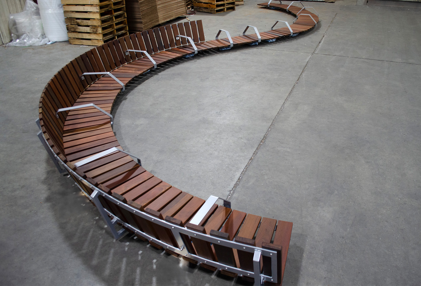 Curved Benches | Keystone Ridge Designs