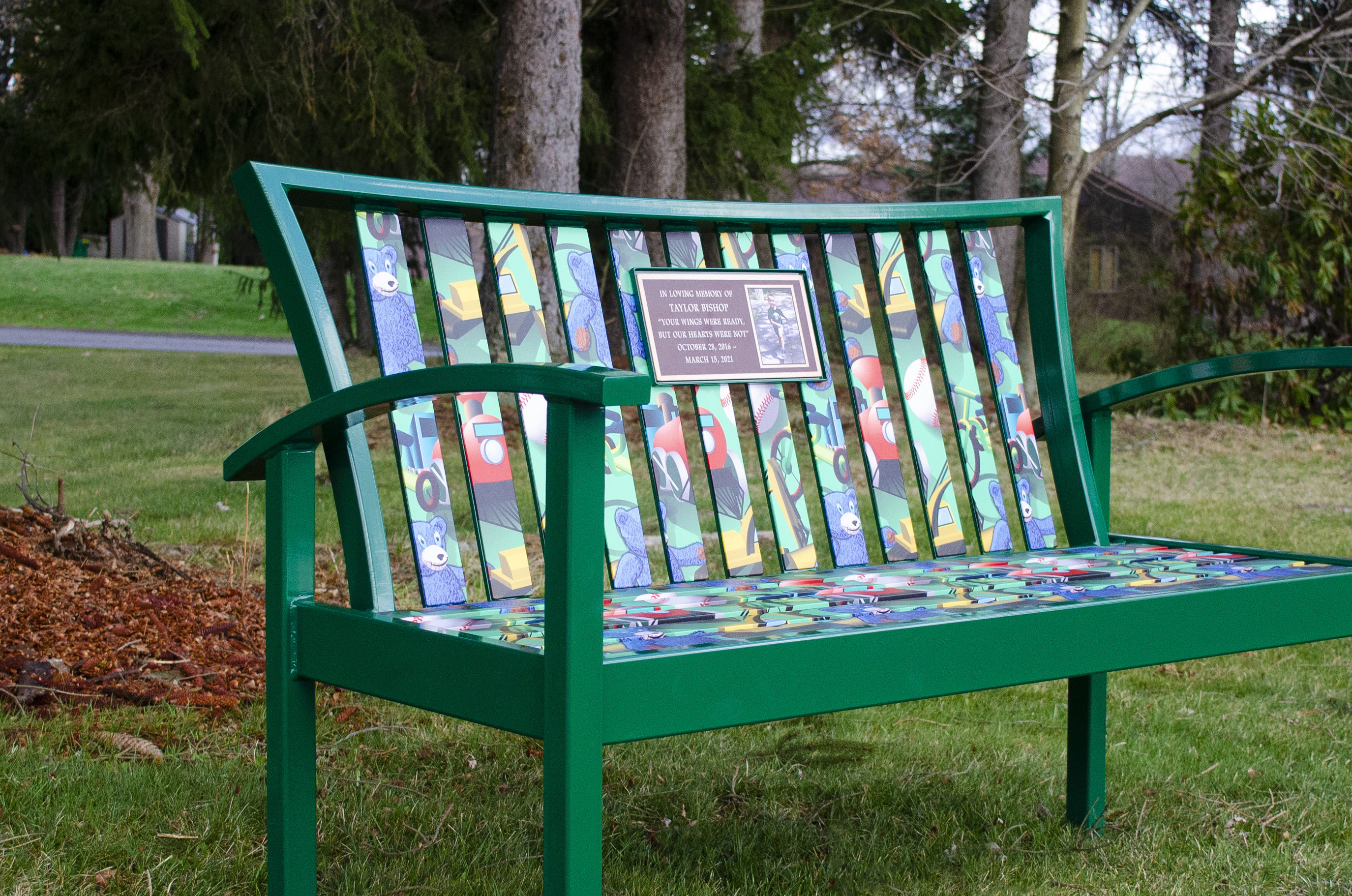 Exeter Bench With Back | Keystone Ridge Designs