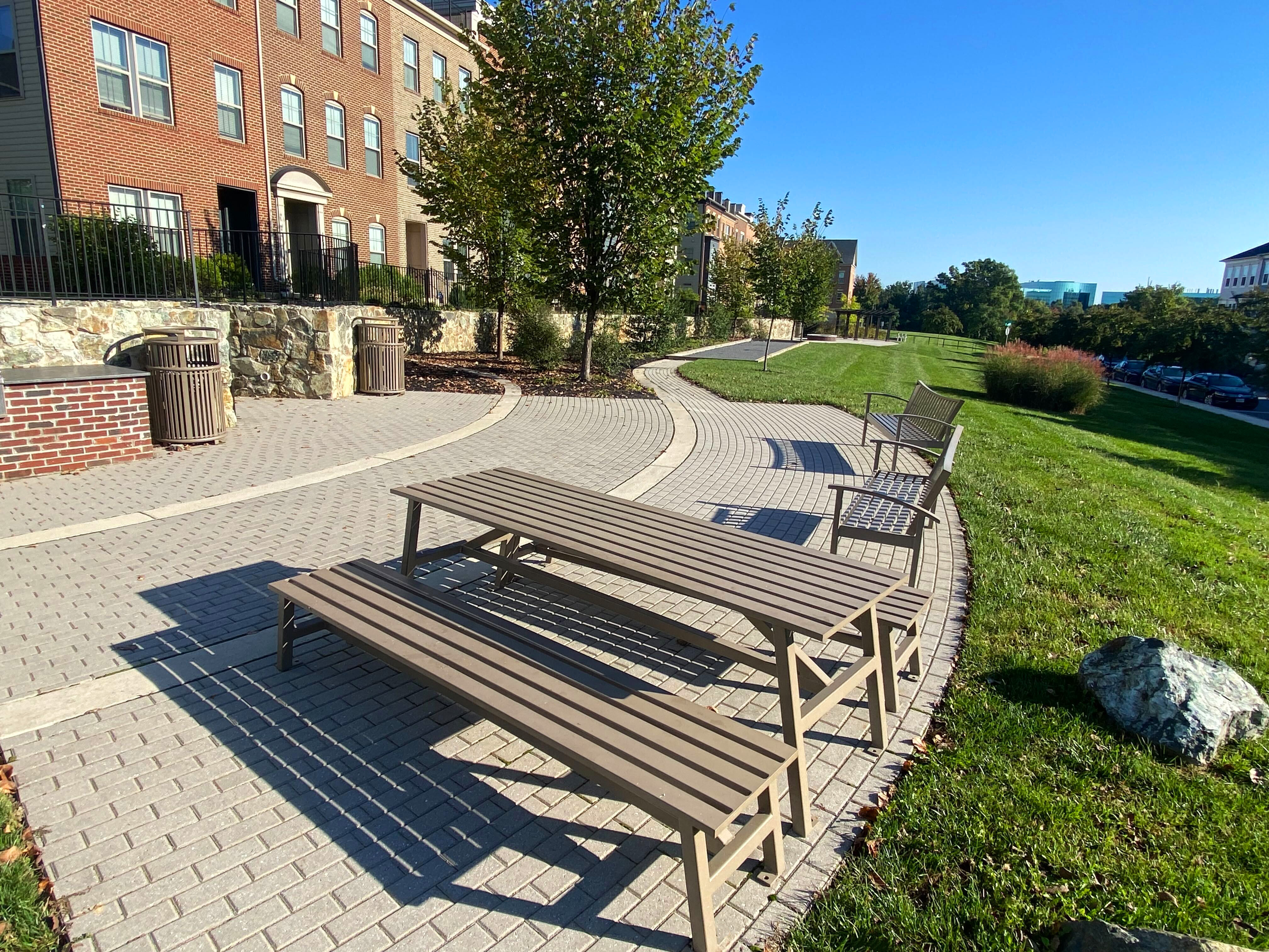 Breakwater Harvest Table | Keystone Ridge Designs