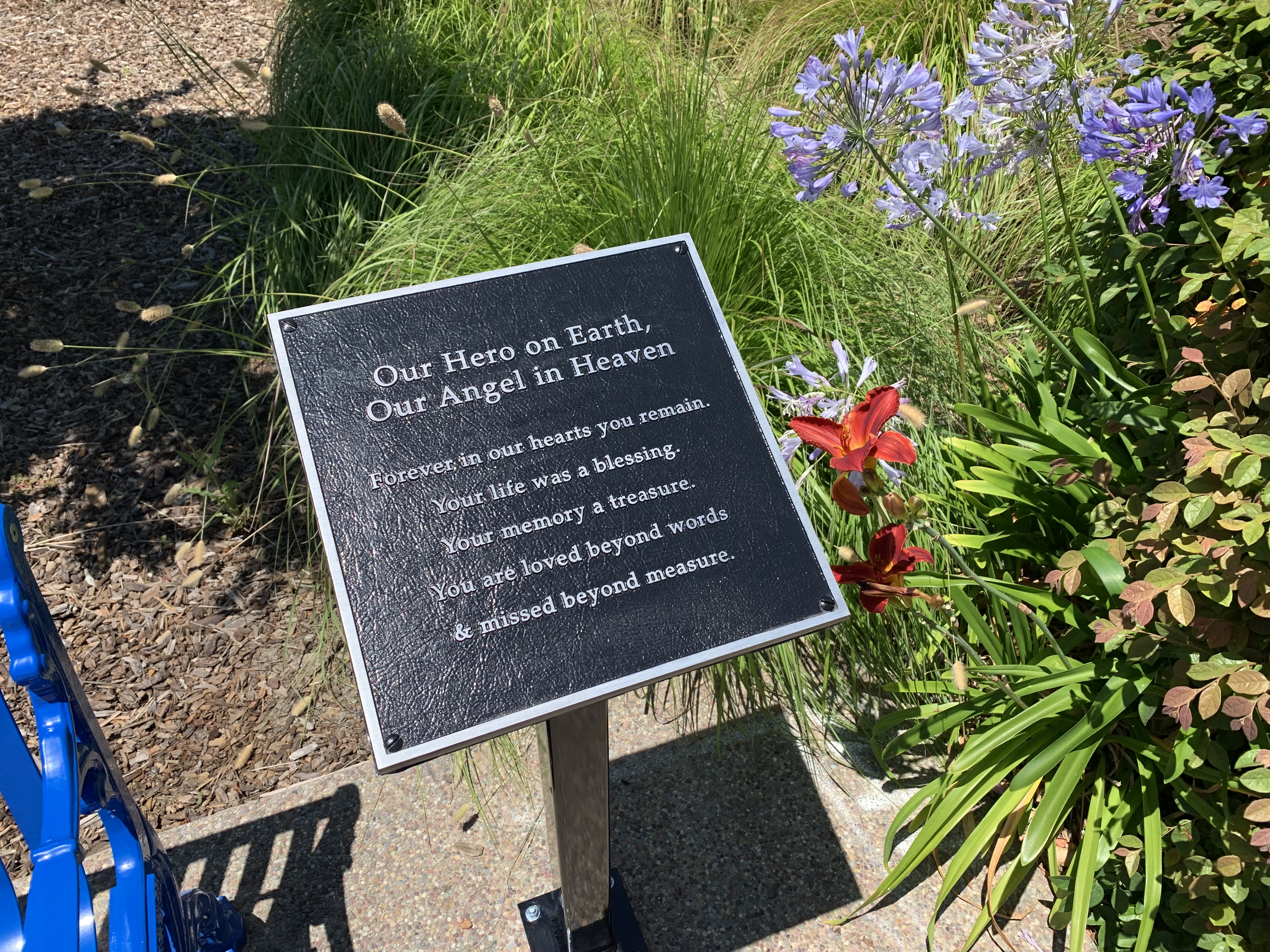 Plaque Stand | Keystone Ridge Designs