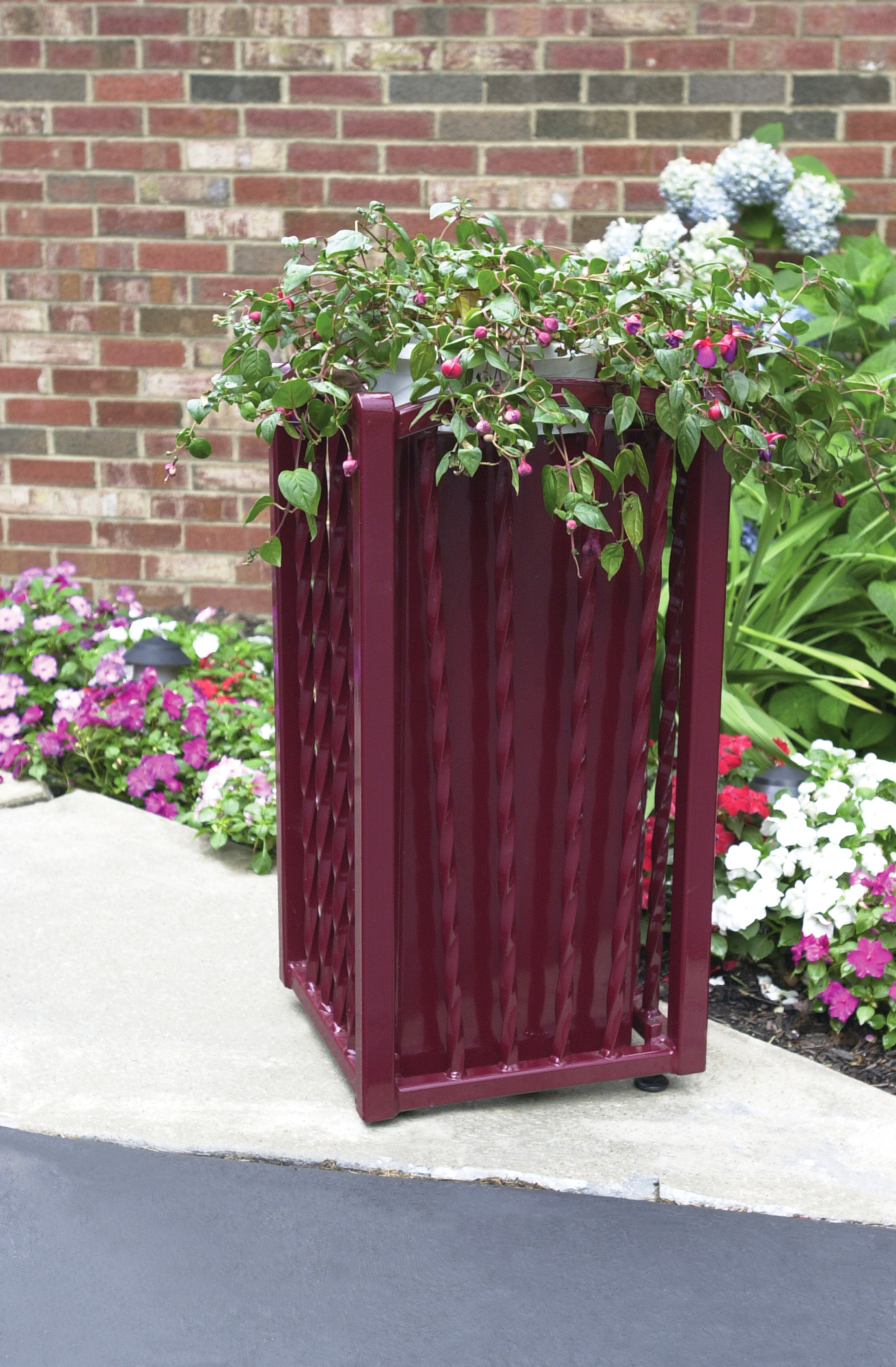Kerrington Planter | Keystone Ridge Designs
