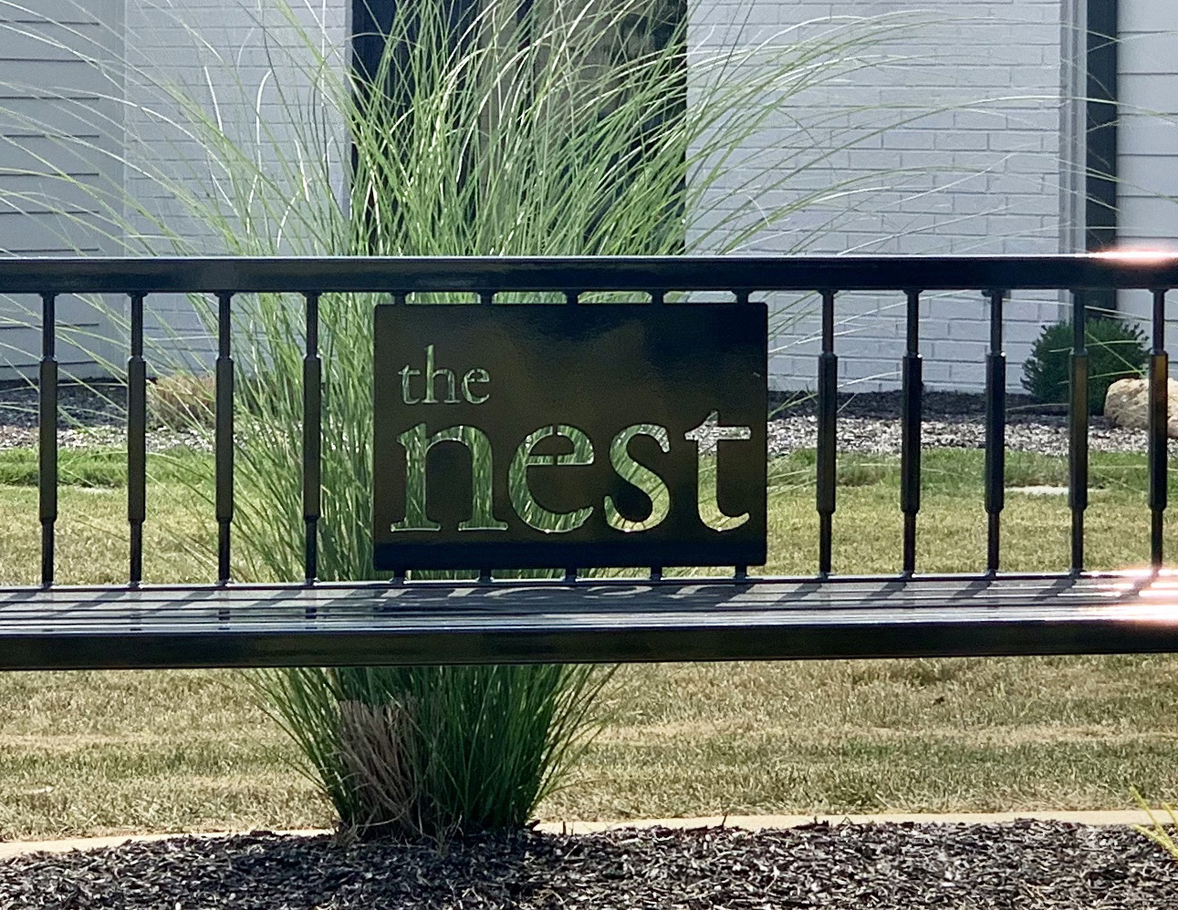 Leesburg Bench With Back | Keystone Ridge Designs