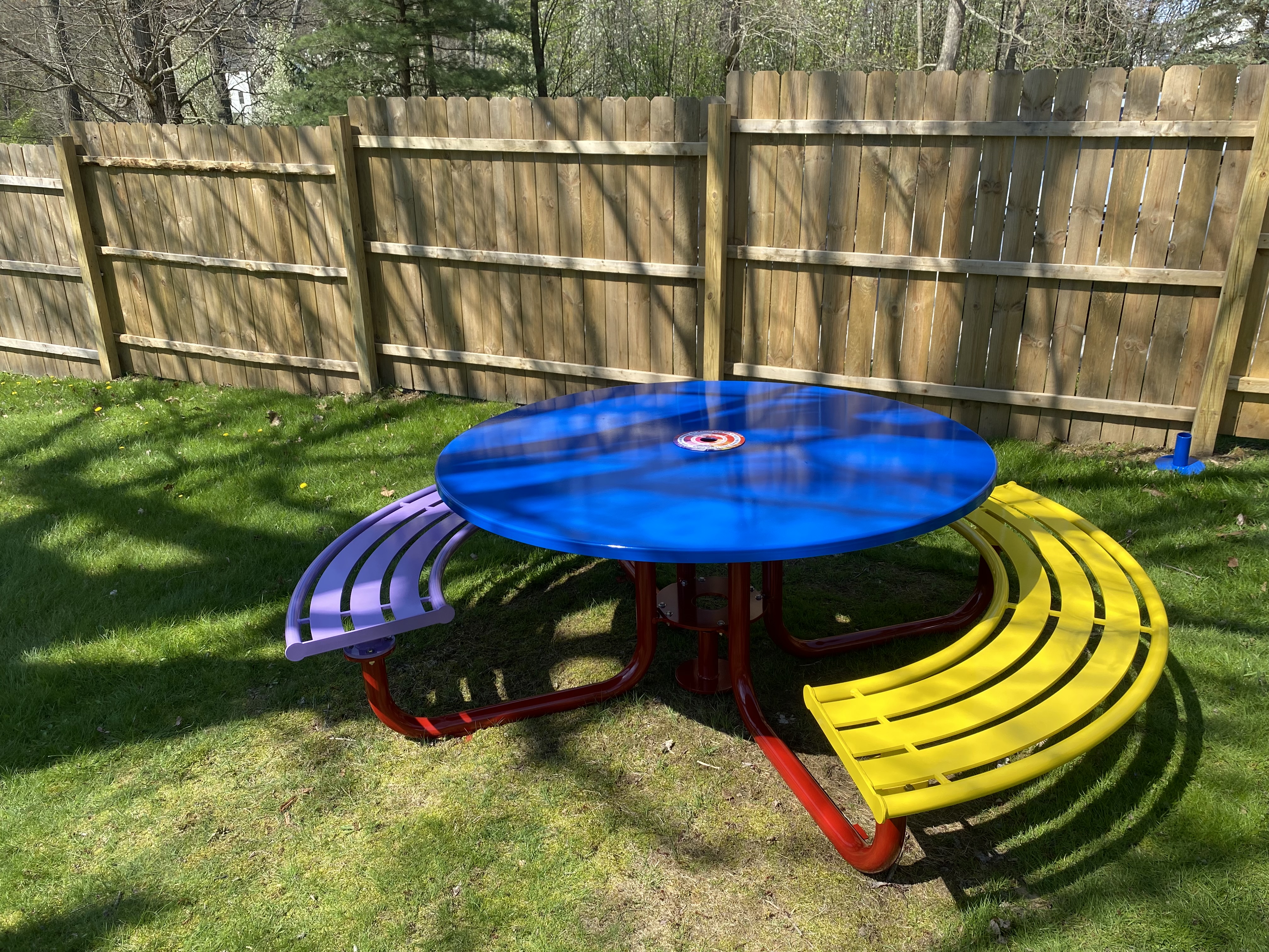 Penn Curved Table Set | Keystone Ridge Designs